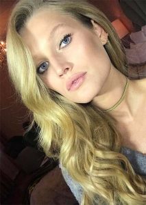 52 Tallest Models in the Fashion Industry of All Time - Glowsly