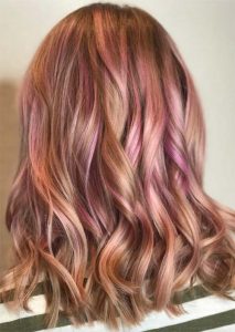52 Charming Rose Gold Hair Colors to Try in 2022 - Glowsly