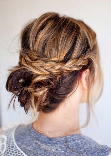 63 Creative Updos for Short Hair Perfect for Any Occasion - Glowsly