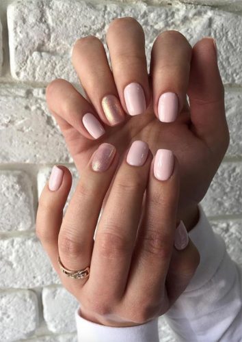 What Are Shellac Nails? Pros, Cons, How-To & More - Glowsly