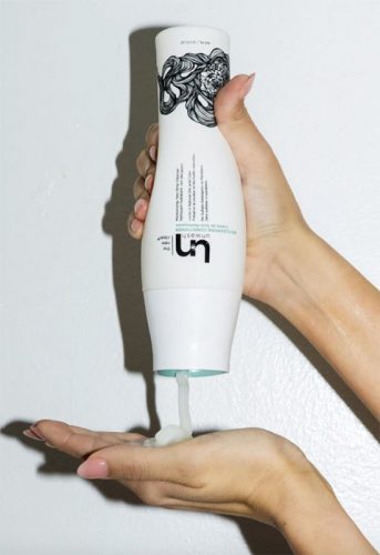 Co-Washing Hair Guide: Pros, Cons & How-To - Glowsly