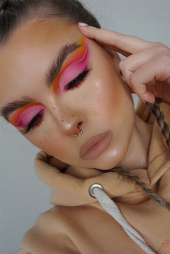 Common Eyebrow Shapes: How to Find Your Perfect Brow Shape