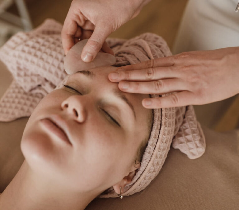 Your First Facial Experience: Here's What To Expect - Glowsly